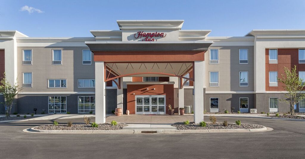 Hampton Inn - Discover the Range
