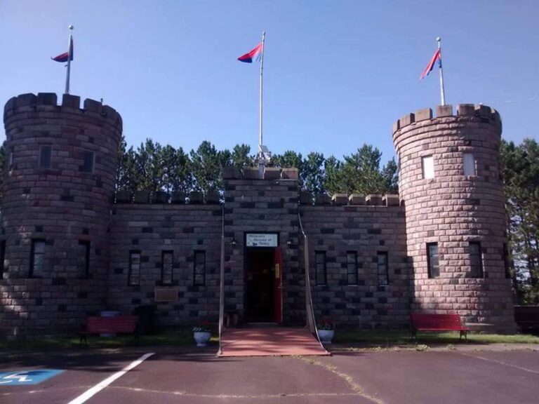 Take a Field Trip on the Iron Range - Discover the Range